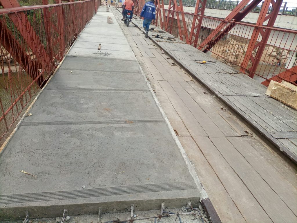 MUNICÍPIO REABILITA A PONTE SOBRE O RIO MONAPO - Site oficial